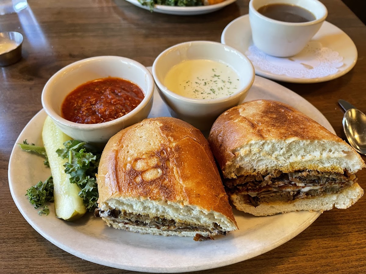Jay Berry's Cafe | Relaxed Dining & Casual Food Place in Renton, WA